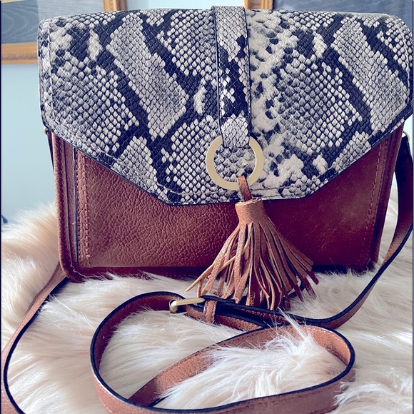 Aldo | Bags | Aldo Crossbody Tan Bag Snake Skin Print Flap | Poshmark